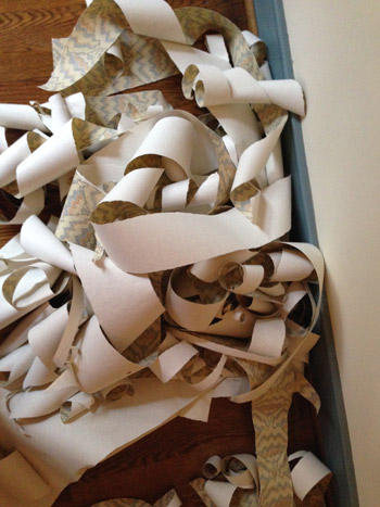 Hot Water Wallpaper Removal: Easy Step-by-Step Guide